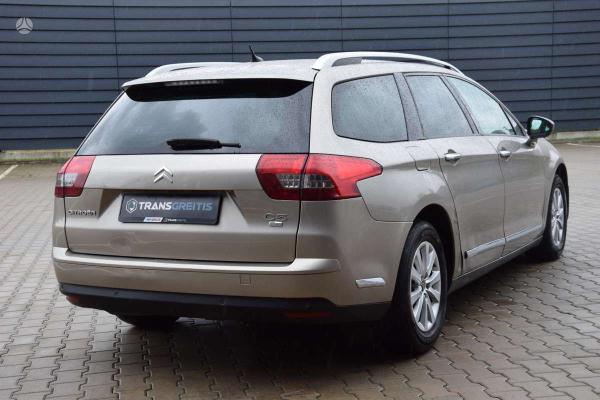 Dzeltens Citroen C5 2012 Viļņa, ar dzinēja tilpumu 1.56 L un nobraukumu 332 tūkst. km par 2700 €, foto 10 vietnē AUTOMOTO.COM.LV