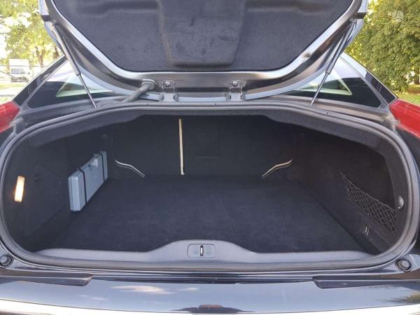 Citroen C6 2007 Šauļi vietnē Melns Citroen C6 2007 Šauļi, ar dzinēja tilpumu 2.72 L un nobraukumu 168 tūkst. km par 4200 €, foto 8 vietnē AUTOMOTO.COM.LV