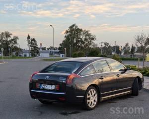 Melns Citroen C6 2007 Bauska, ar dzinēja tilpumu 2.70 L un nobraukumu 280 tūkst. km par 3700 €, foto 4 vietnē AUTOMOTO.COM.LV