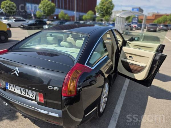 Melns Citroen C6 2008 Rīga, ar dzinēja tilpumu 2.70 L un nobraukumu 132 tūkst. km par 6900 €, foto 10 vietnē AUTOMOTO.COM.LV