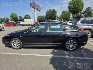 Black Citroen C6 2008 in Riga, with an engine capacity of 2.70 L and mileage of 132 thousand km for 6900 €, photo 3 on AUTOMOTO.COM.LV