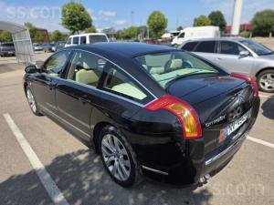 Black Citroen C6 2008 in Riga, with an engine capacity of 2.70 L and mileage of 132 thousand km for 6900 €, photo 6 on AUTOMOTO.COM.LV