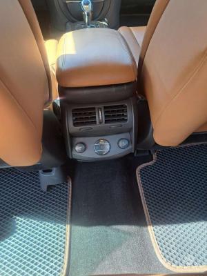 Melns Citroen C6 2010 Viļņa, ar dzinēja tilpumu 2.18 L un nobraukumu 255 tūkst. km par 5000 €, foto 4 vietnē AUTOMOTO.COM.LV