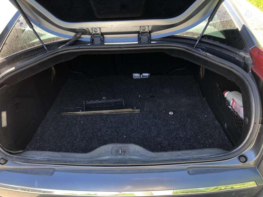 Blue Citroen C6 2006 in Silute, with an engine capacity of 2.95 L and mileage of 315 thousand km for 1800 €, photo 11 on AUTOMOTO.COM.LV