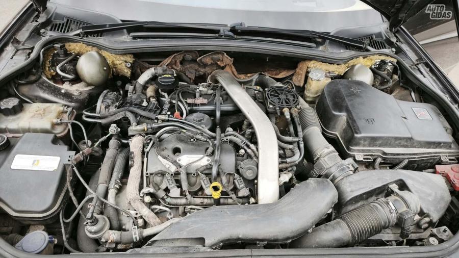 Brūns Citroen C6 2006 Viļņa, ar dzinēja tilpumu 2.70 L un nobraukumu 300 tūkst. km par 1650 €, foto 15 vietnē AUTOMOTO.COM.LV