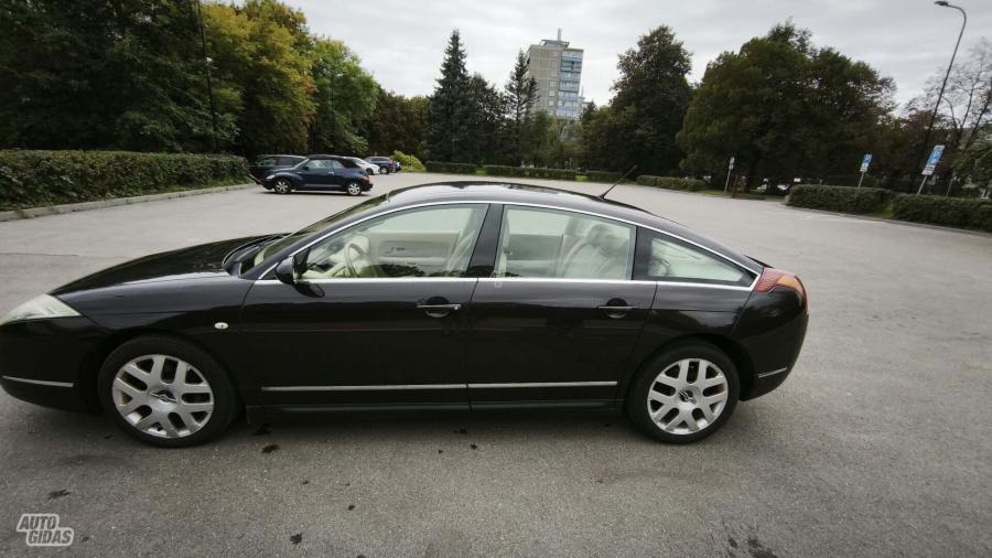 Brūns Citroen C6 2006 Viļņa, ar dzinēja tilpumu 2.70 L un nobraukumu 300 tūkst. km par 1650 €, foto 17 vietnē AUTOMOTO.COM.LV