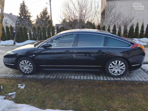 Brūns Citroen C6 2008 Anykščiai, ar dzinēja tilpumu 2.20 L un nobraukumu 253 tūkst. km par 3600 €, foto 4 vietnē AUTOMOTO.COM.LV
