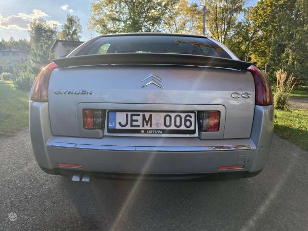 Citroen C6 2007 Viļņa vietnē Pelēks Citroen C6 2007 Viļņa, ar dzinēja tilpumu 2.72 L un nobraukumu 312 tūkst. km par 2500 €, foto 10 vietnē AUTOMOTO.COM.LV