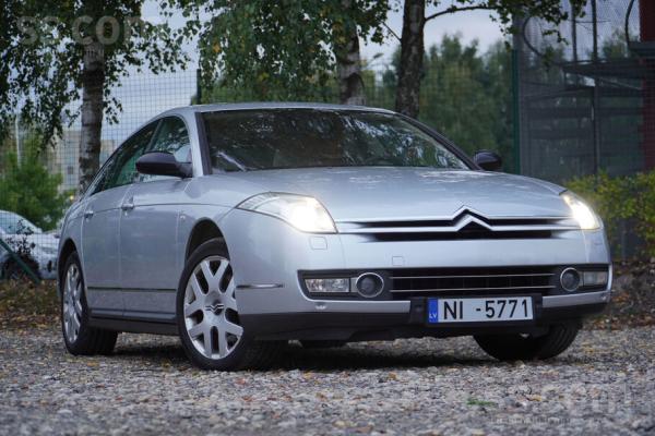 Ситроен С6 2007 в Рига на AUTOMOTO.COM.LV Серый Ситроен С6 2007 в Рига, объемом двигателя 2.70 л и пробегом 252 тыс. км за 2990 €, фото 5 на AUTOMOTO.COM.LV