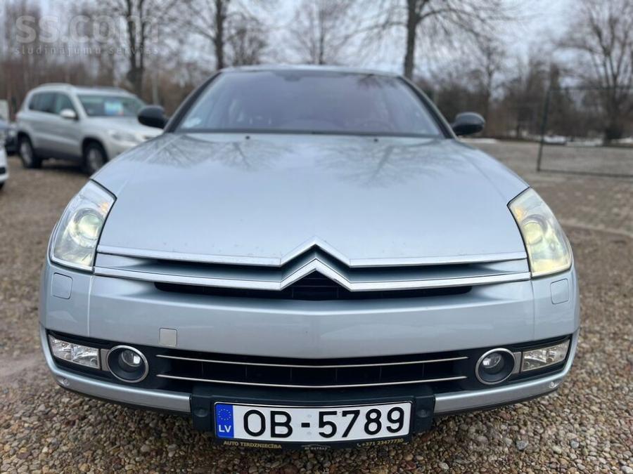 Citroen C6 2007 Kuldīga, ar dzinēja tilpumu 2.70 L un nobraukumu 288 tūkst. km par 3790 €, foto 8 vietnē AUTOMOTO.COM.LV