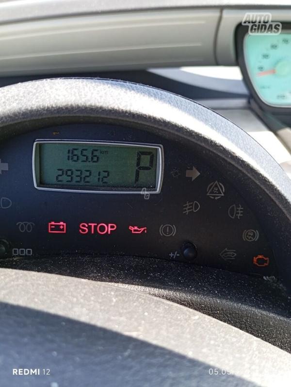 Melns Citroen C8 2004 Klaipėda, ar dzinēja tilpumu 2.90 L un nobraukumu 234 tūkst. km par 800 €, foto 3 vietnē AUTOMOTO.COM.LV