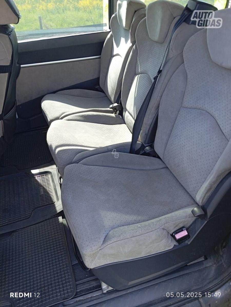 Melns Citroen C8 2004 Klaipėda, ar dzinēja tilpumu 2.90 L un nobraukumu 234 tūkst. km par 800 €, foto 9 vietnē AUTOMOTO.COM.LV