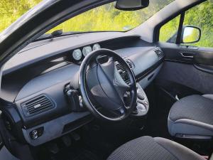 Melns Citroen C8 2009 Kauņa, ar dzinēja tilpumu 2.00 L un nobraukumu 256 tūkst. km par 2650 €, foto 9 vietnē AUTOMOTO.COM.LV