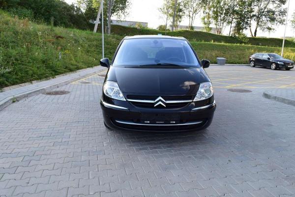 Melns Citroen C8 2012 Viļņa, ar dzinēja tilpumu 2.00 L un nobraukumu 264 tūkst. km par 4150 €, foto 2 vietnē AUTOMOTO.COM.LV