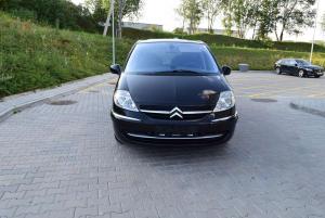 Melns Citroen C8 2012 Viļņa, ar dzinēja tilpumu 2.00 L un nobraukumu 264 tūkst. km par 4150 €, foto 3 vietnē AUTOMOTO.COM.LV