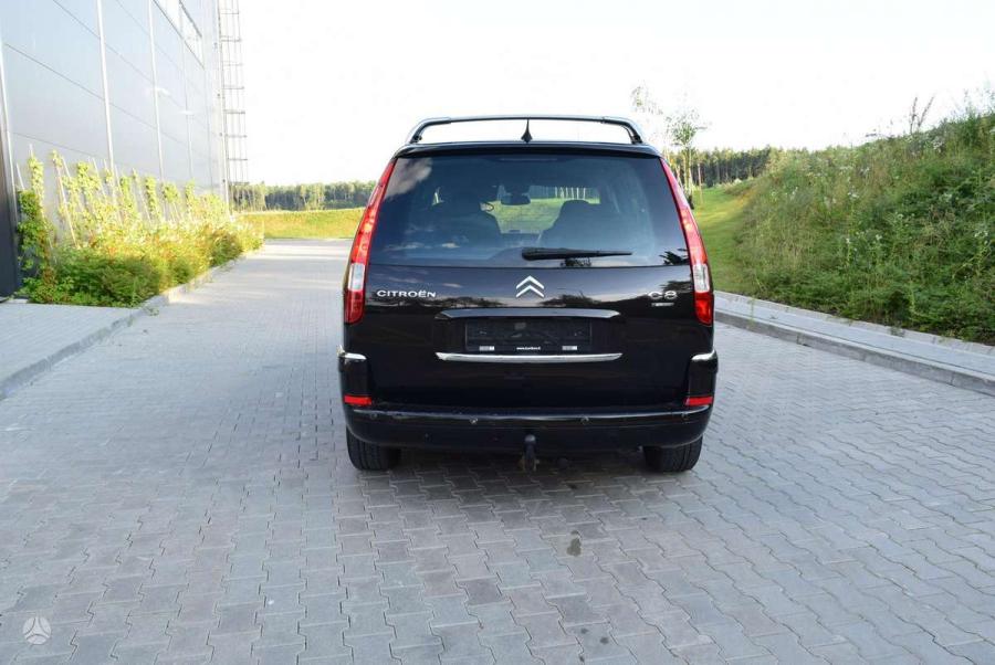 Melns Citroen C8 2012 Viļņa, ar dzinēja tilpumu 2.00 L un nobraukumu 264 tūkst. km par 4150 €, foto 7 vietnē AUTOMOTO.COM.LV