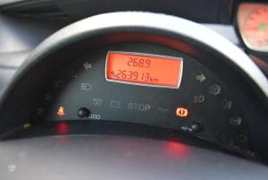 Melns Citroen C8 2012 Viļņa, ar dzinēja tilpumu 2.00 L un nobraukumu 264 tūkst. km par 4150 €, foto 19 vietnē AUTOMOTO.COM.LV