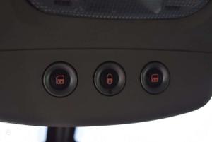 Melns Citroen C8 2012 Viļņa, ar dzinēja tilpumu 2.00 L un nobraukumu 264 tūkst. km par 4150 €, foto 20 vietnē AUTOMOTO.COM.LV