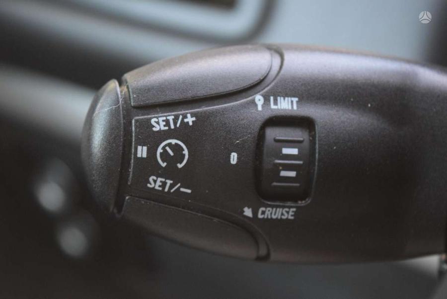 Melns Citroen C8 2012 Viļņa, ar dzinēja tilpumu 2.00 L un nobraukumu 264 tūkst. km par 4150 €, foto 24 vietnē AUTOMOTO.COM.LV