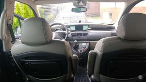 Blue Citroen C8 2004 in Siauliai, with an engine capacity of 2.18 L and mileage of 291 thousand km for 1500 €, photo 6 on AUTOMOTO.COM.LV