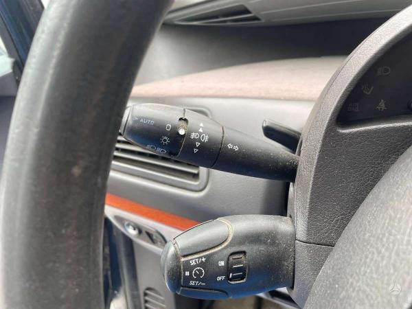 Zils Citroen C8 2005 Ukmergė, ar dzinēja tilpumu 2.18 L un nobraukumu 320 tūkst. km par 2000 €, foto 10 vietnē AUTOMOTO.COM.LV