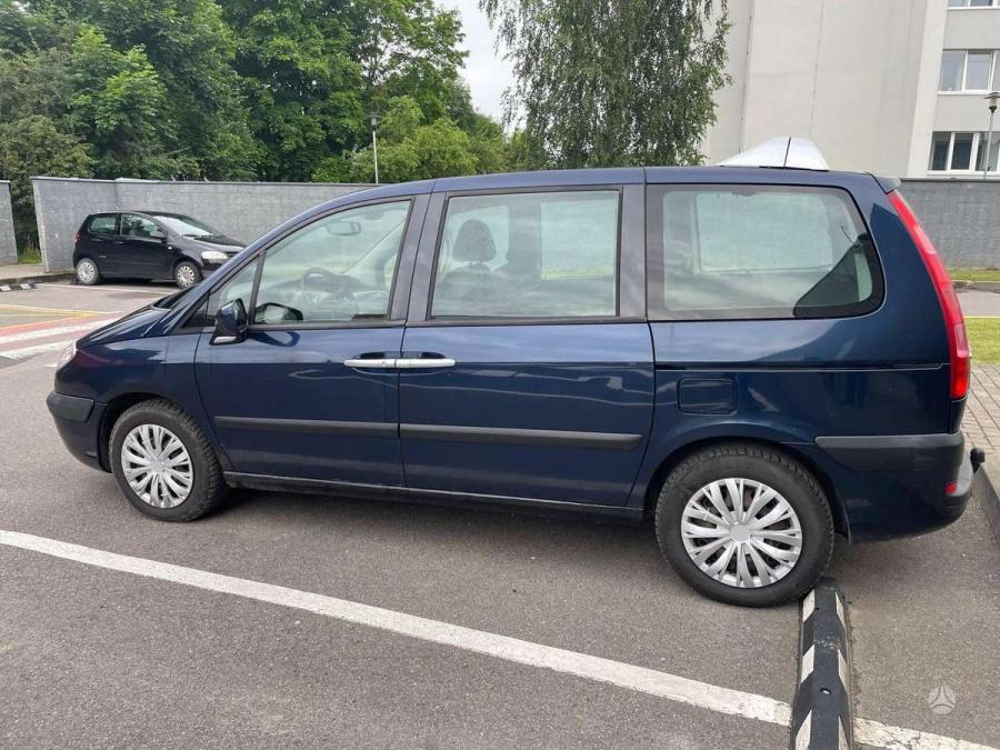 Zils Citroen C8 2005 Ukmergė, ar dzinēja tilpumu 2.18 L un nobraukumu 320 tūkst. km par 2000 €, foto 1 vietnē AUTOMOTO.COM.LV