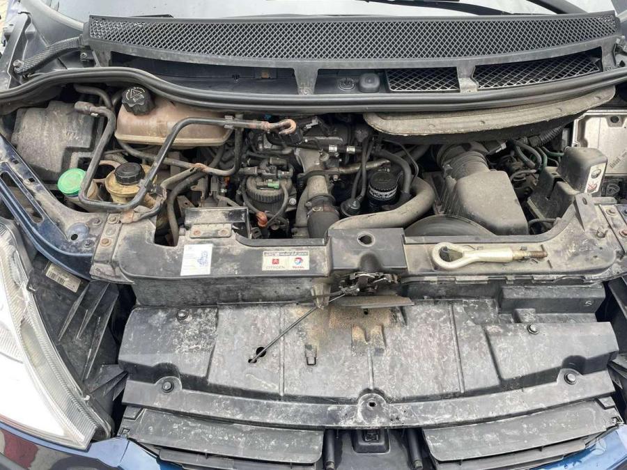 Zils Citroen C8 2005 Ukmergė, ar dzinēja tilpumu 2.18 L un nobraukumu 320 tūkst. km par 2000 €, foto 10 vietnē AUTOMOTO.COM.LV