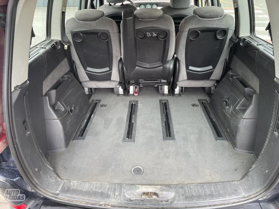 Zils Citroen C8 2005 Ukmergė, ar dzinēja tilpumu 2.20 L un nobraukumu 320 tūkst. km par 2000 €, foto 9 vietnē AUTOMOTO.COM.LV