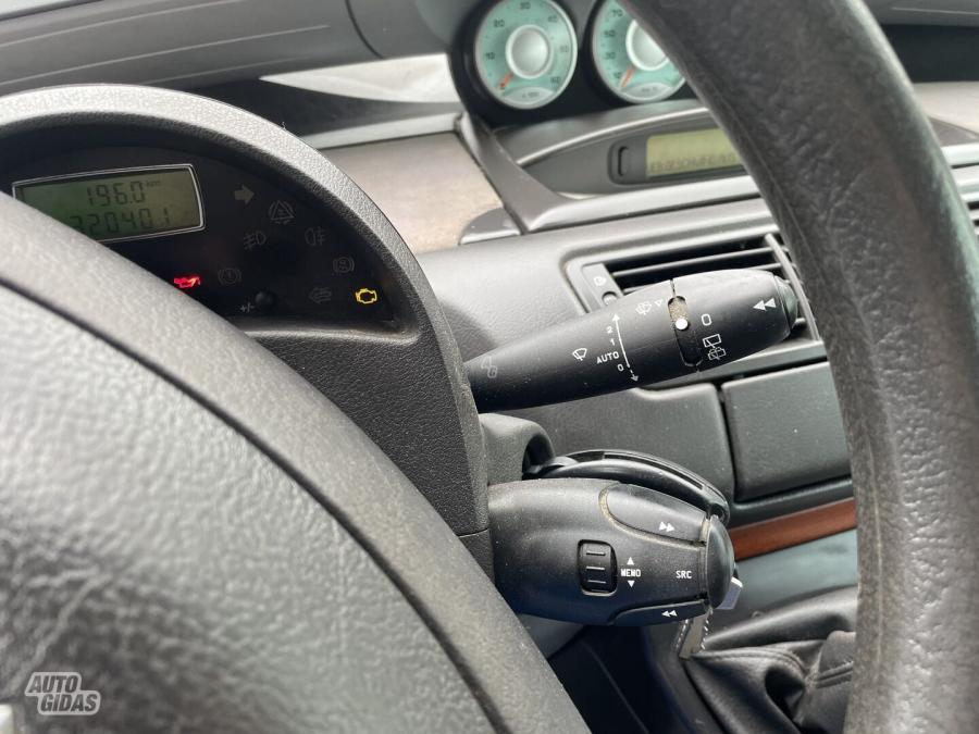 Zils Citroen C8 2005 Ukmergė, ar dzinēja tilpumu 2.20 L un nobraukumu 320 tūkst. km par 2000 €, foto 12 vietnē AUTOMOTO.COM.LV