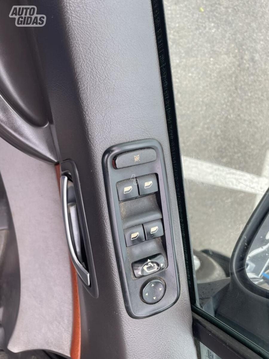 Zils Citroen C8 2005 Ukmergė, ar dzinēja tilpumu 2.20 L un nobraukumu 320 tūkst. km par 2000 €, foto 14 vietnē AUTOMOTO.COM.LV