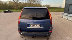 Zils Citroen C8 2008 Kretinga, ar dzinēja tilpumu 2.00 L un nobraukumu 212 tūkst. km par 700 €, foto 5 vietnē AUTOMOTO.COM.LV