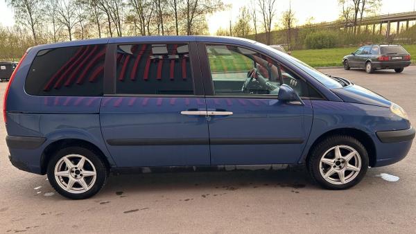 Zils Citroen C8 2008 Kretinga, ar dzinēja tilpumu 2.00 L un nobraukumu 212 tūkst. km par 700 €, foto 6 vietnē AUTOMOTO.COM.LV