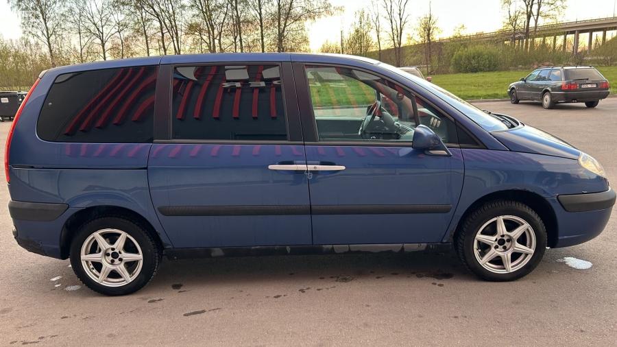 Zils Citroen C8 2008 Kretinga, ar dzinēja tilpumu 2.00 L un nobraukumu 212 tūkst. km par 700 €, foto 7 vietnē AUTOMOTO.COM.LV