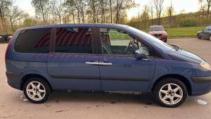 Zils Citroen C8 2008 Kretinga, ar dzinēja tilpumu 2.00 L un nobraukumu 212 tūkst. km par 700 €, foto 8 vietnē AUTOMOTO.COM.LV