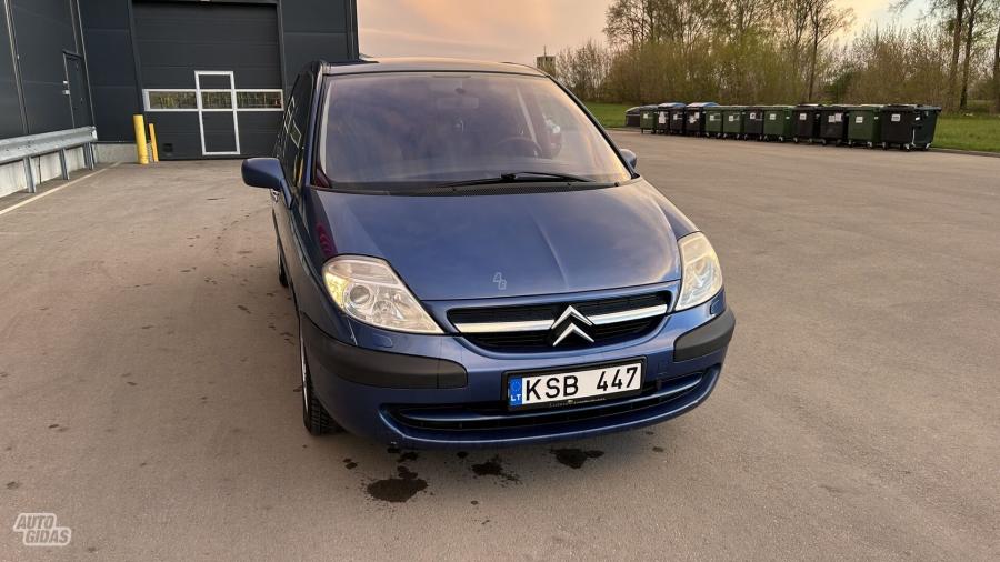 Zils Citroen C8 2008 Kretinga, ar dzinēja tilpumu 2.00 L un nobraukumu 212 tūkst. km par 700 €, foto 10 vietnē AUTOMOTO.COM.LV