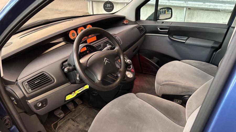 Zils Citroen C8 2008 Kretinga, ar dzinēja tilpumu 2.00 L un nobraukumu 212 tūkst. km par 700 €, foto 11 vietnē AUTOMOTO.COM.LV