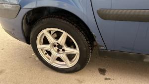 Zils Citroen C8 2008 Kretinga, ar dzinēja tilpumu 2.00 L un nobraukumu 212 tūkst. km par 700 €, foto 17 vietnē AUTOMOTO.COM.LV