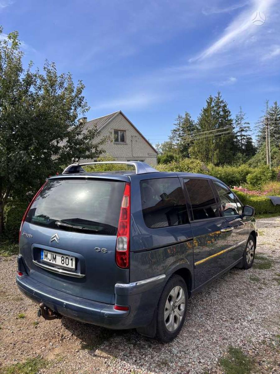 Zils Citroen C8 2009 Alīta, ar dzinēja tilpumu 2.00 L un nobraukumu 338 tūkst. km par 2550 €, foto 6 vietnē AUTOMOTO.COM.LV