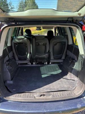 Zils Citroen C8 2009 Alīta, ar dzinēja tilpumu 2.00 L un nobraukumu 338 tūkst. km par 2550 €, foto 12 vietnē AUTOMOTO.COM.LV