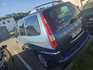 Zils Citroen C8 2010 Jonava, ar dzinēja tilpumu 2.00 L un nobraukumu 260 tūkst. km par 1300 €, foto 4 vietnē AUTOMOTO.COM.LV