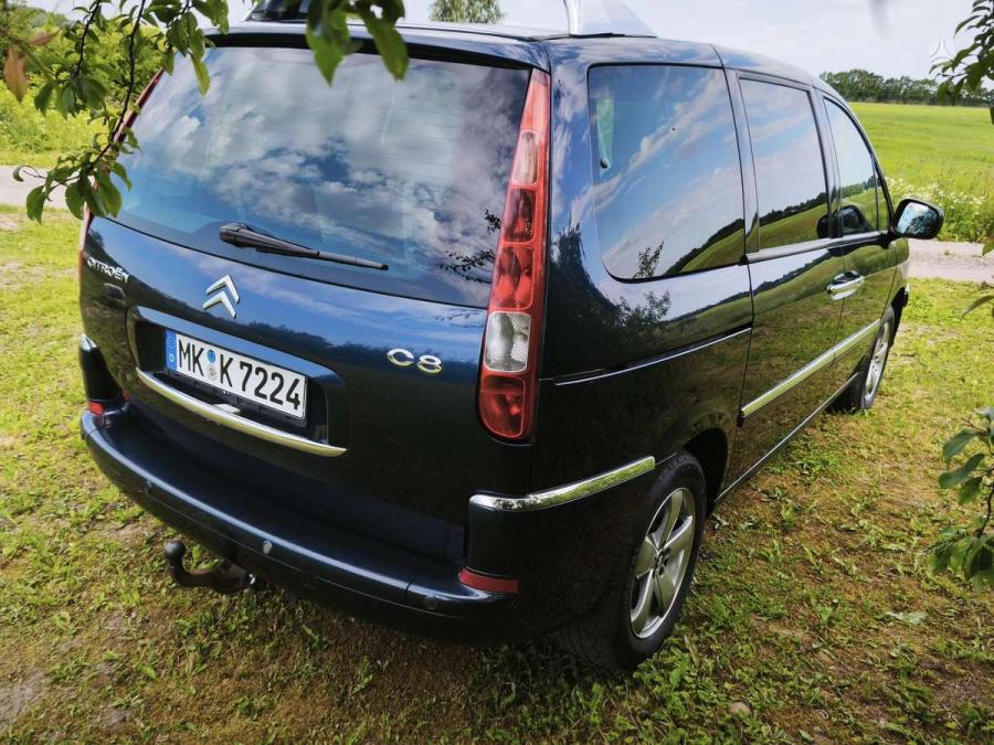 Blue Citroen C8 2010 in Kaunas, with an engine capacity of 2.00 L and mileage of 336 thousand km for 3250 €, photo 5 on AUTOMOTO.COM.LV