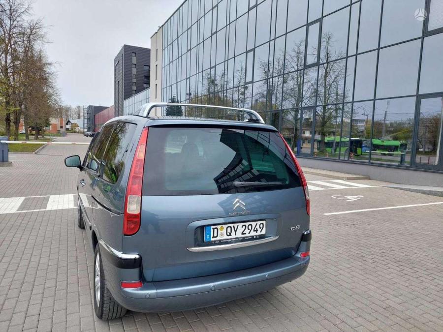 Blue Citroen C8 2013 in Kaunas, with an engine capacity of 2.00 L and mileage of 298 thousand km for 3660 €, photo 8 on AUTOMOTO.COM.LV