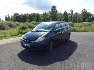 Zaļš Citroen C8 2004 Jelgava, ar dzinēja tilpumu 2.20 L un nobraukumu 299 tūkst. km par 1650 €, foto  vietnē AUTOMOTO.COM.LV