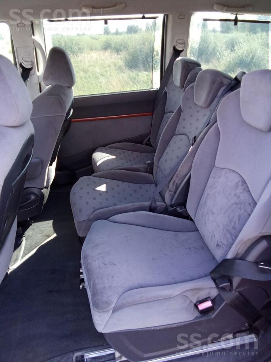 Zaļš Citroen C8 2004 Jelgava, ar dzinēja tilpumu 2.20 L un nobraukumu 299 tūkst. km par 1650 €, foto 4 vietnē AUTOMOTO.COM.LV