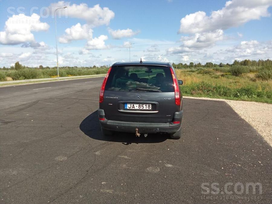 Zaļš Citroen C8 2004 Jelgava, ar dzinēja tilpumu 2.20 L un nobraukumu 299 tūkst. km par 1650 €, foto 6 vietnē AUTOMOTO.COM.LV