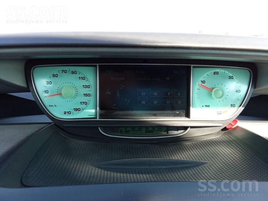 Zaļš Citroen C8 2004 Jelgava, ar dzinēja tilpumu 2.20 L un nobraukumu 299 tūkst. km par 1650 €, foto 10 vietnē AUTOMOTO.COM.LV