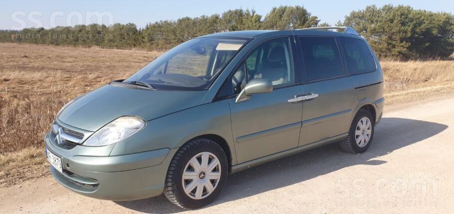 Zaļš Citroen C8 2007 Rīga, ar dzinēja tilpumu 2.00 L un nobraukumu 279 tūkst. km par 1400 €, foto 3 vietnē AUTOMOTO.COM.LV
