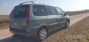 Zaļš Citroen C8 2007 Rīga, ar dzinēja tilpumu 2.00 L un nobraukumu 279 tūkst. km par 1400 €, foto 5 vietnē AUTOMOTO.COM.LV