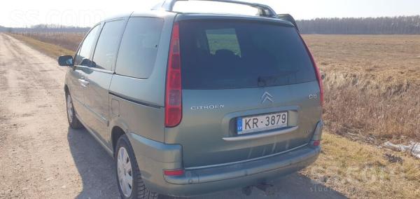 Green Citroen C8 2007 in Riga, with an engine capacity of 2.00 L and mileage of 279 thousand km for 1400 €, photo 9 on AUTOMOTO.COM.LV