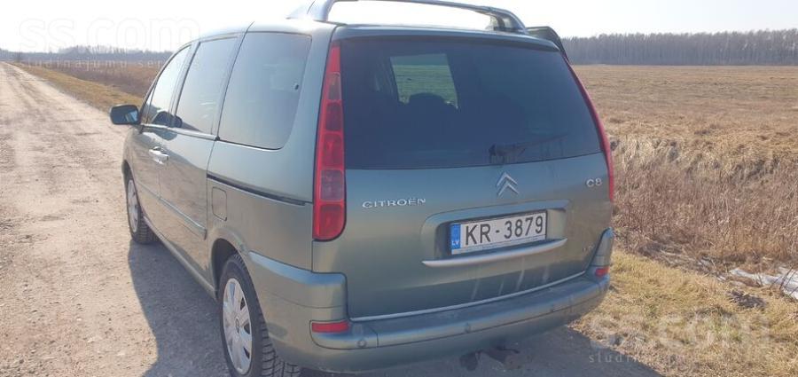 Zaļš Citroen C8 2007 Rīga, ar dzinēja tilpumu 2.00 L un nobraukumu 279 tūkst. km par 1400 €, foto 10 vietnē AUTOMOTO.COM.LV